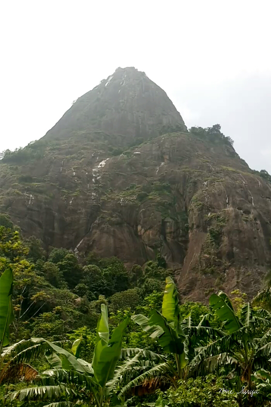 Uji Nyali di Gunung Parang Via Ferrata – Novie Surya’s Travel Journal